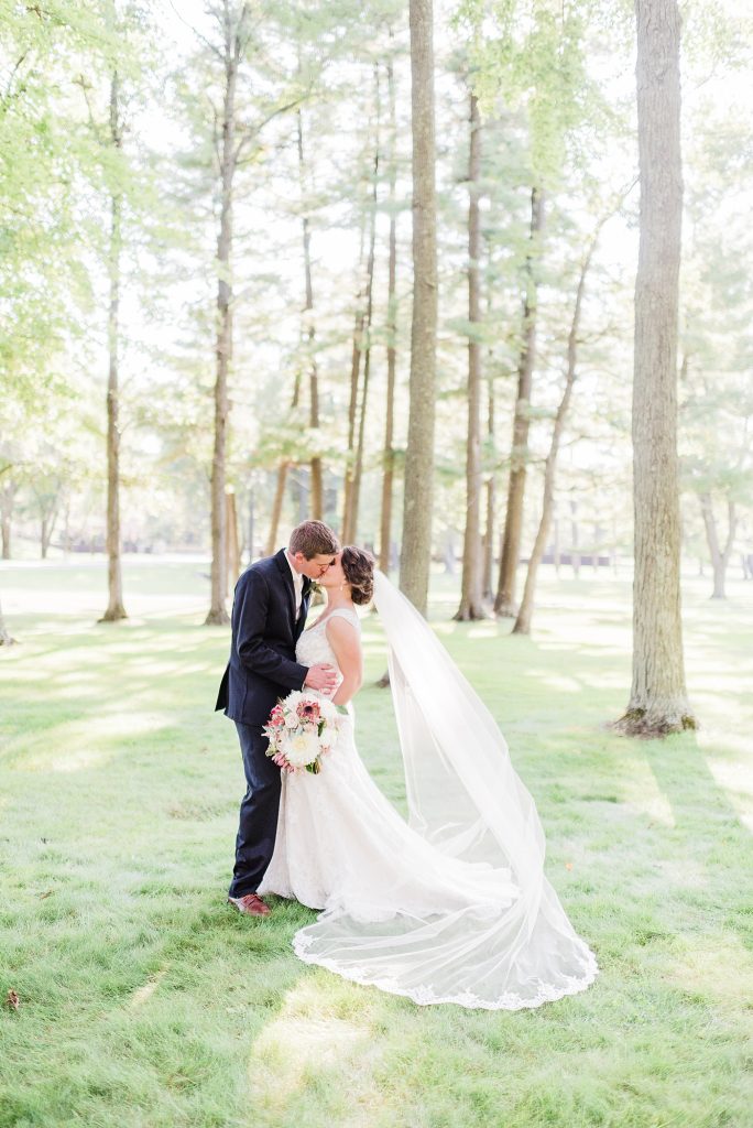 SentryWorld Wedding Photographers - Stevens Point, WI - Larissa Marie ...
