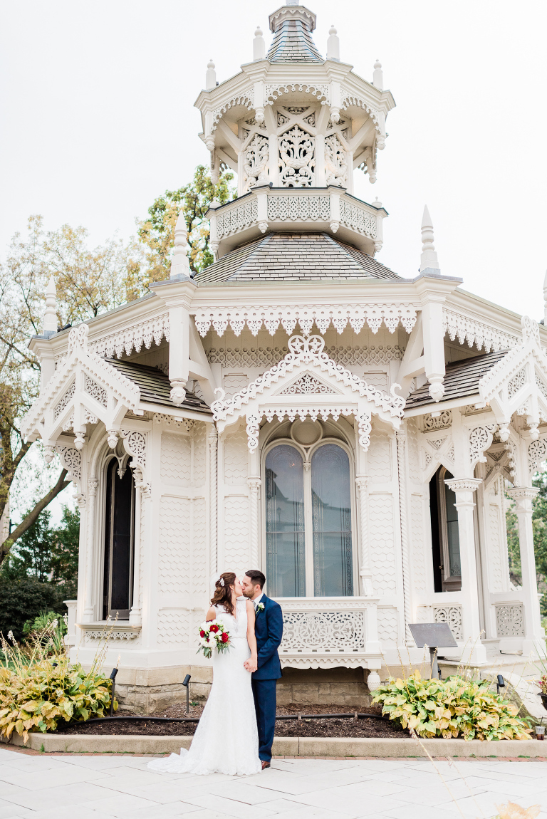 Amanda & Dan - Wisconsin Club Wedding Photographer - Larissa Marie ...