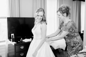 Kate & Tate – Pfister Hotel Wedding Photographers – Larissa Marie ...