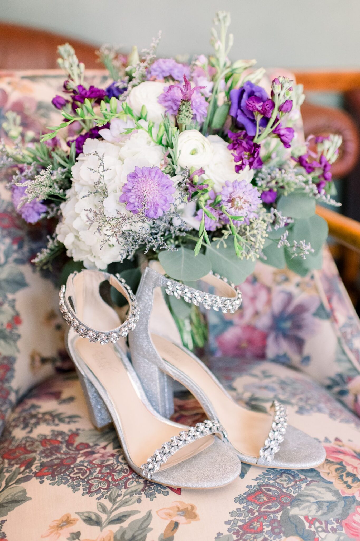 Abby & Zach – The Golden Mast Inn Wedding Photographers – Larissa Marie ...