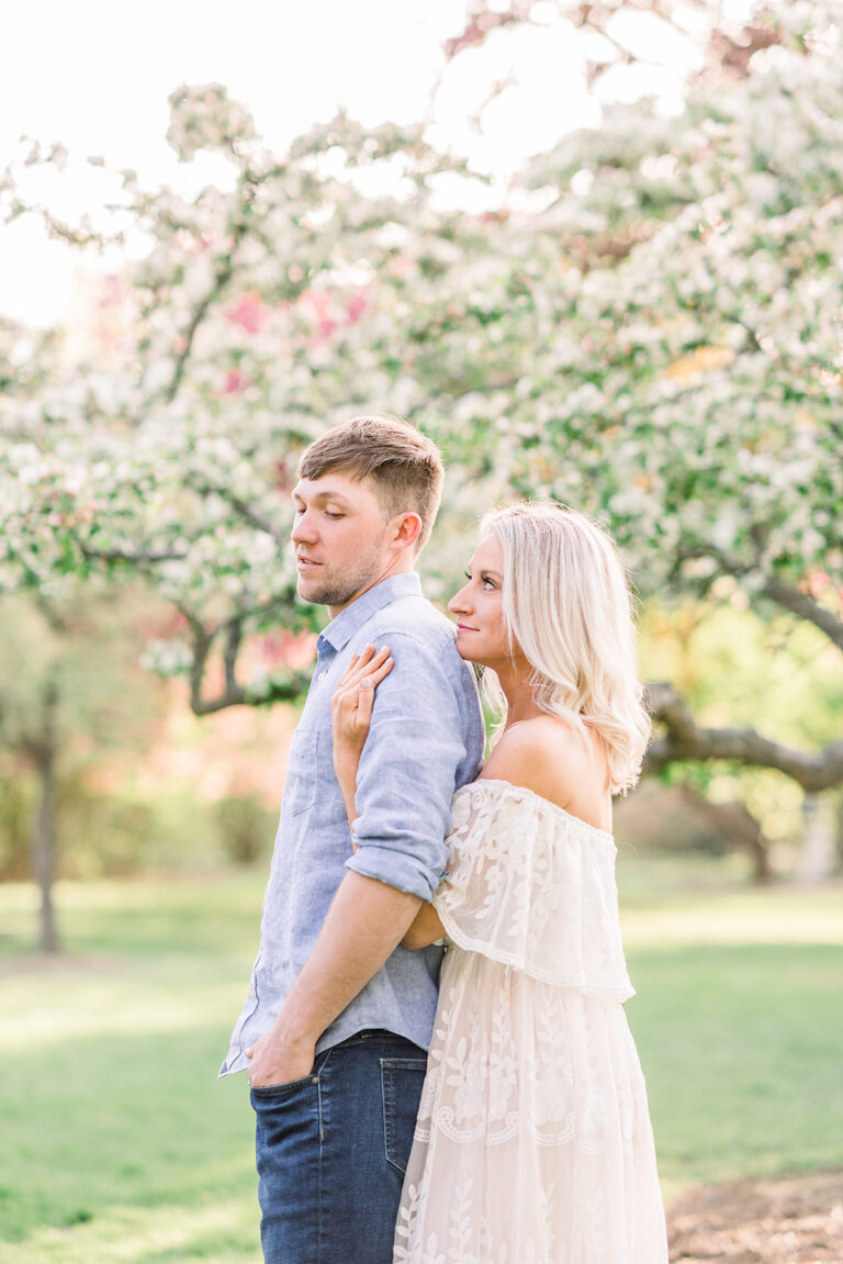 Jessica & Quintin – UW-Arboretum Spring Engagement Session – Larissa ...