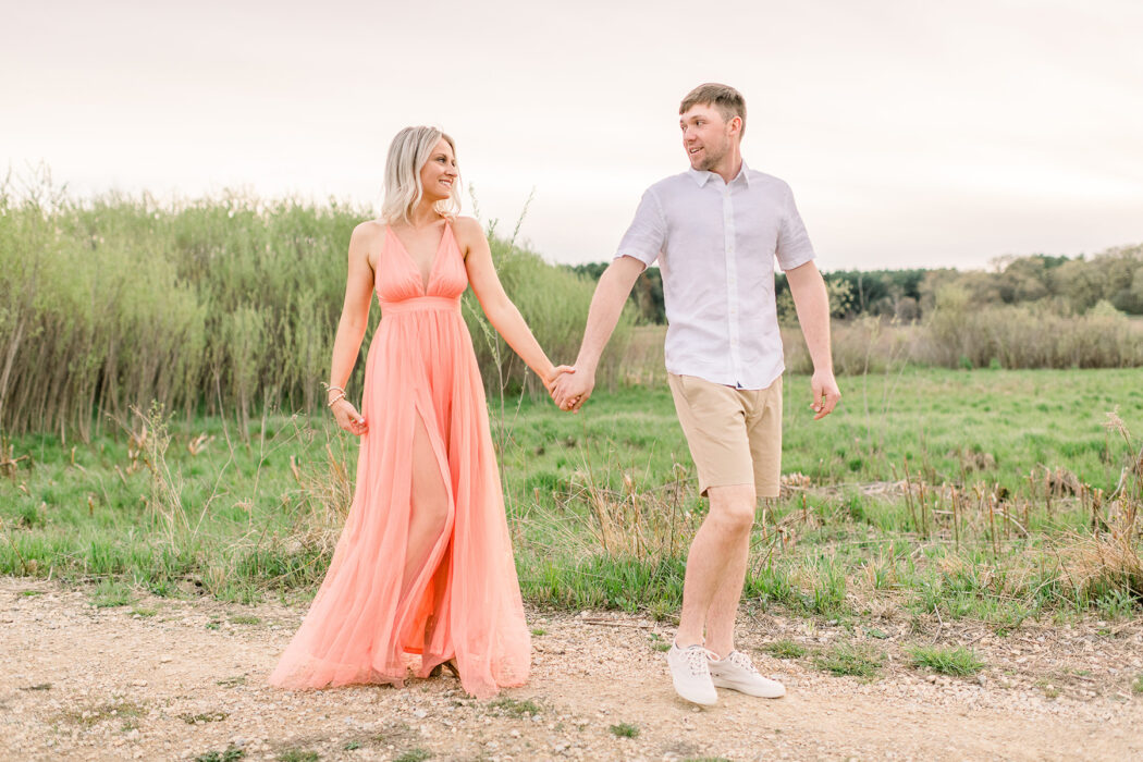Jessica & Quintin – UW-Arboretum Spring Engagement Session – Larissa ...